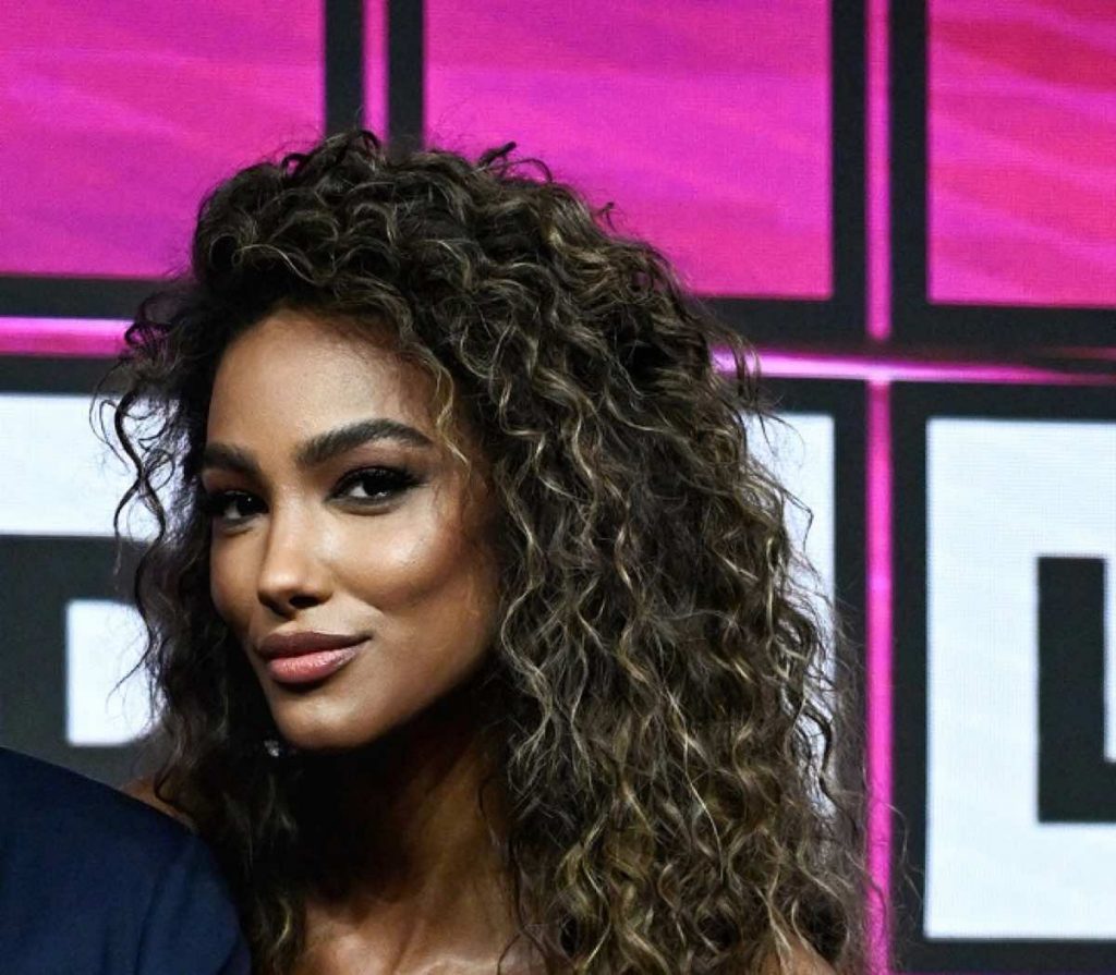 Chi è Samira Lui: età, altezza, peso, fidanzato e valletta a la Ruota ...