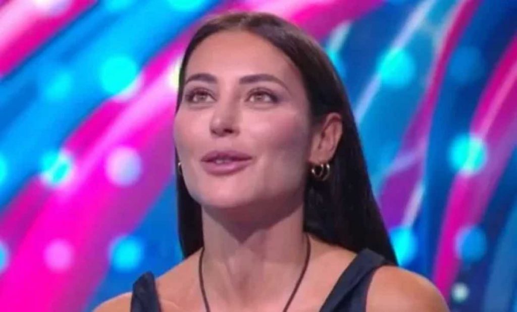 Chi è Maria Vittoria del Grande Fratello: età, altezza, peso e vita ...